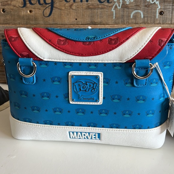 Loungefly | Bags | Loungefly Marvel Crossbody Bag Hangbag Purse Captain ...
